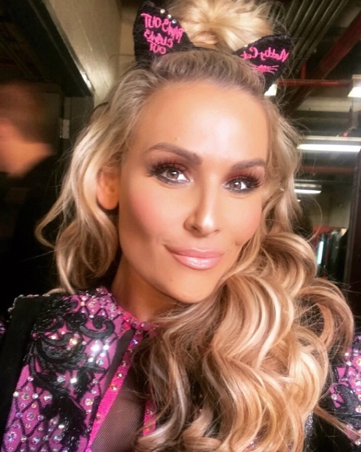 Natalie Neidhart picture