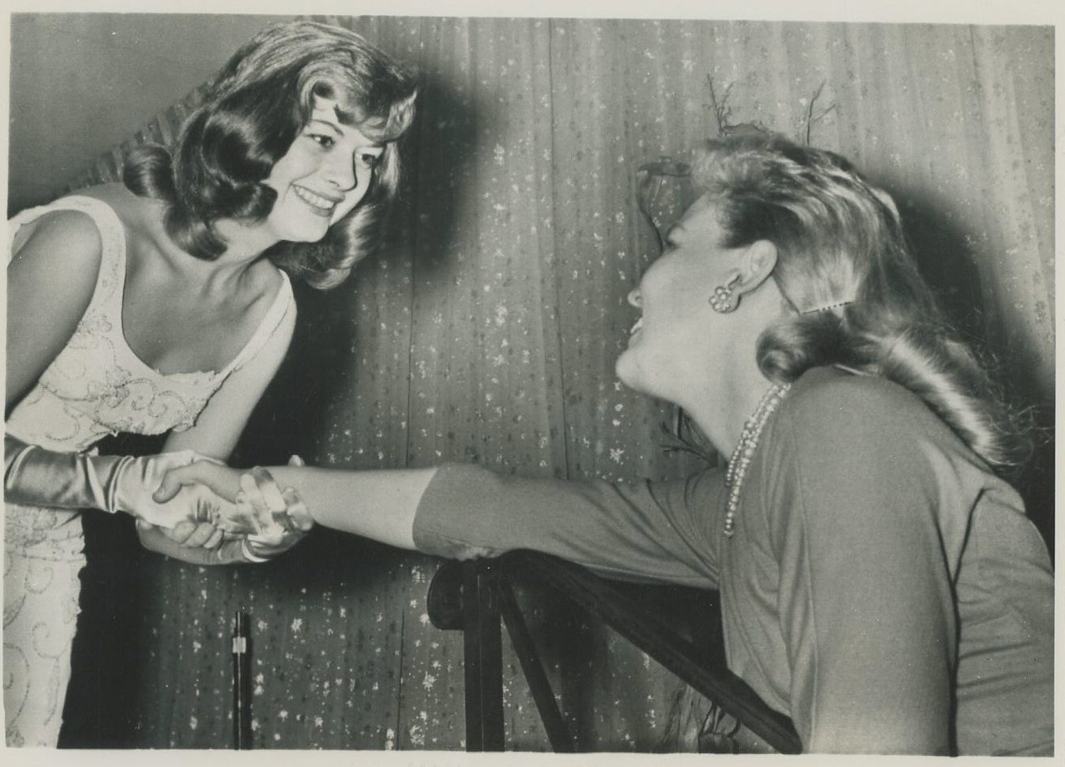 Beverly Aadland, Joyce Eilers