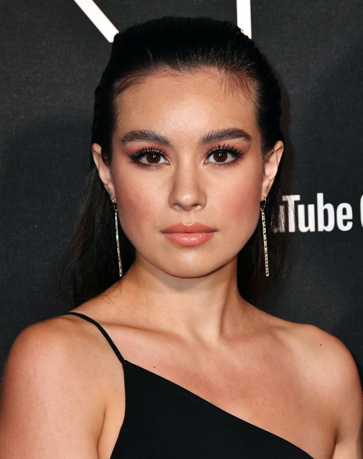 Picture of Madalyn Horcher