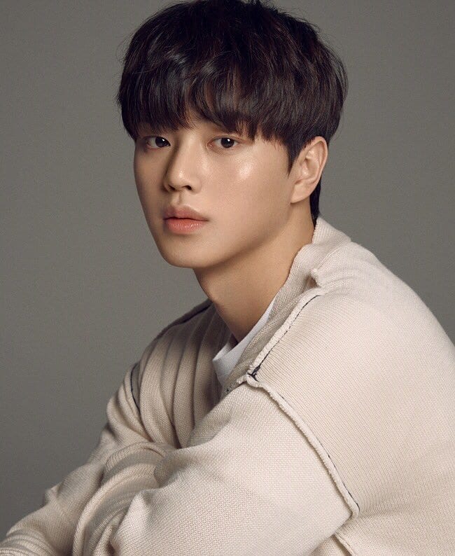 Picture of Song Kang