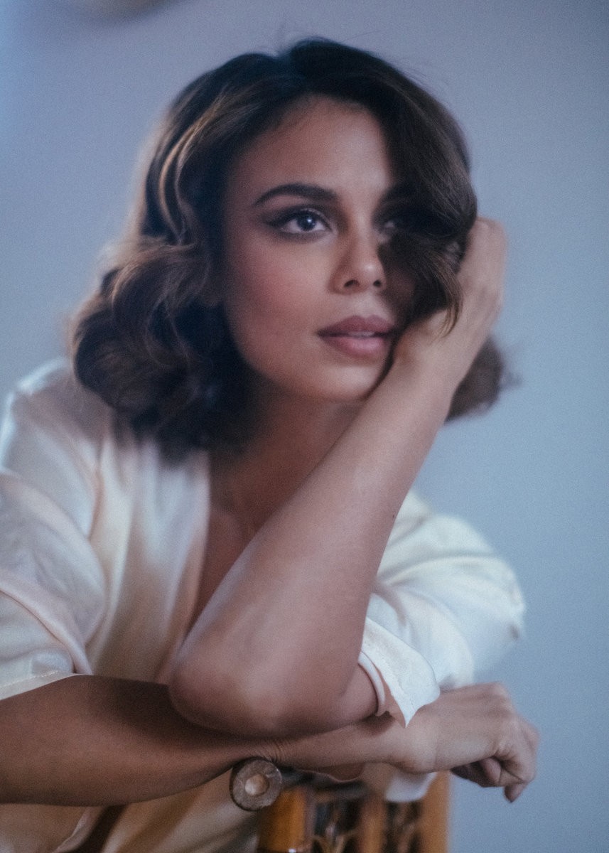 Picture of Nathalie Kelley