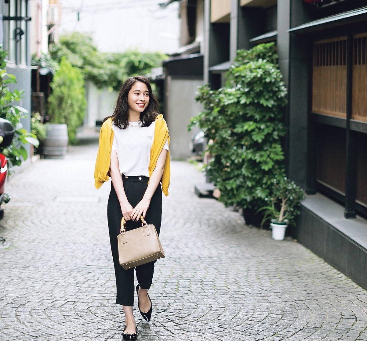 Picture Of Alice Hirose
