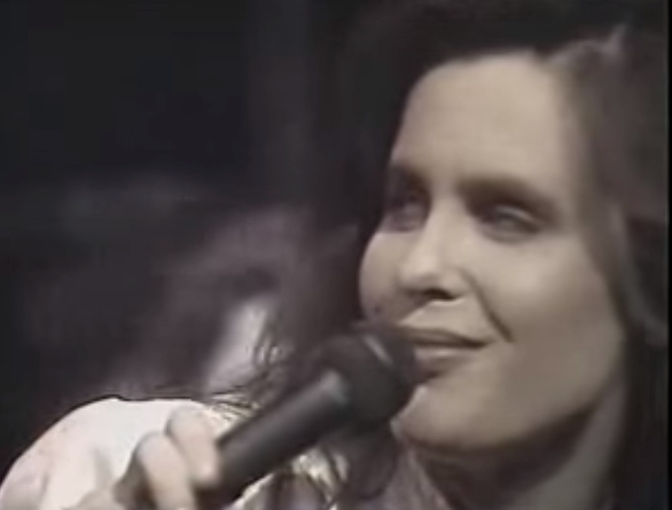 Kristen Riter picture