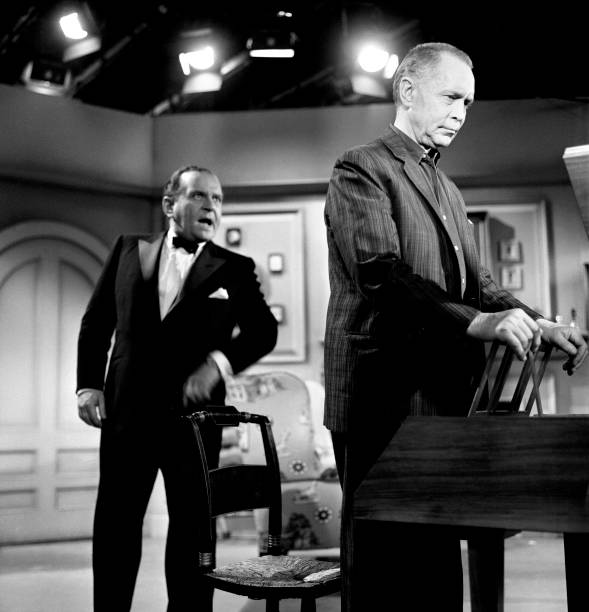 Martin Gabel, Franchot Tone