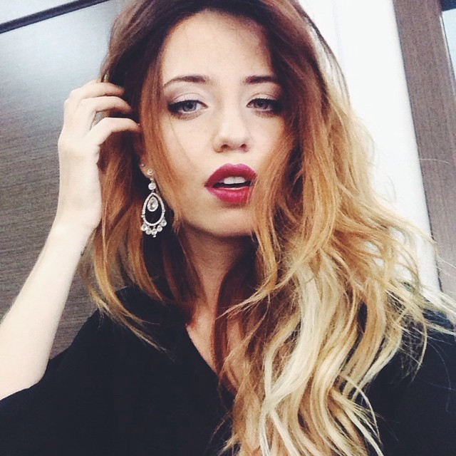 Nadya Dorofeeva image