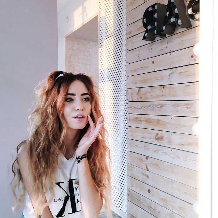 Image of Nadya Dorofeeva