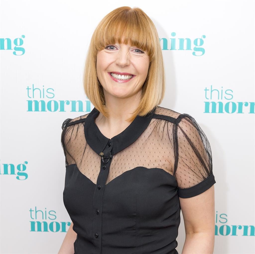 Yvette Fielding picture