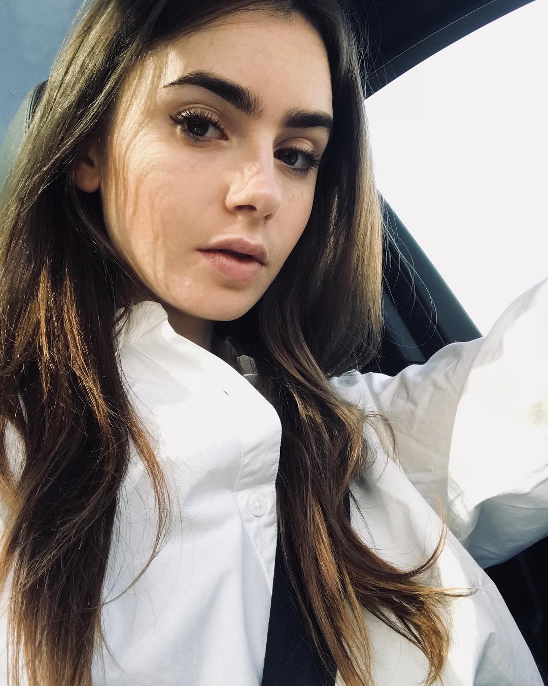 Lily Collins Listal Photos