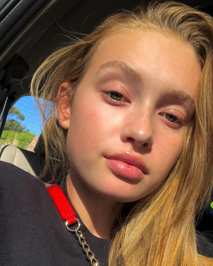 Picture of Cari Flowers