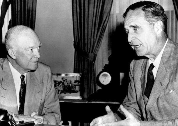 Dwight Eisenhower, Prescott Bush