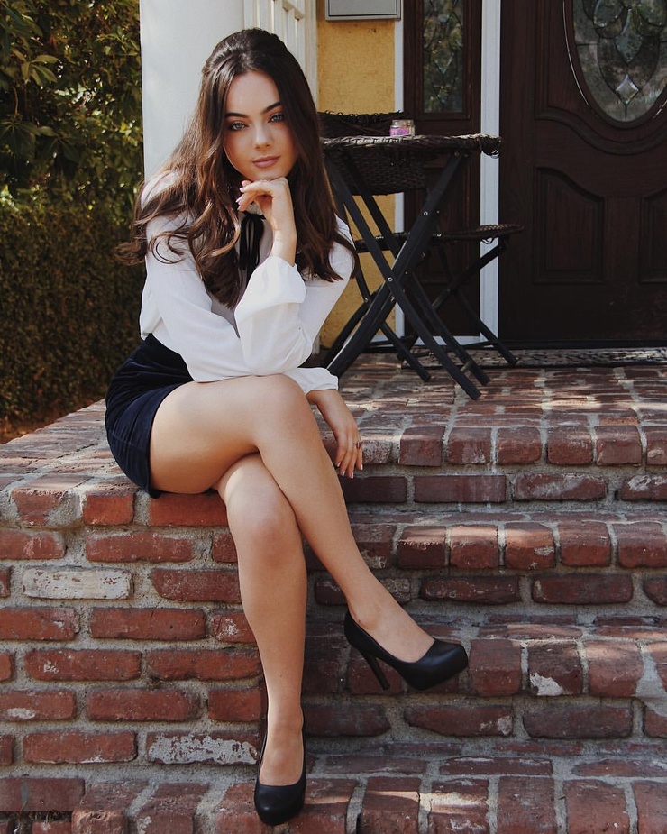 Ava Allan picture