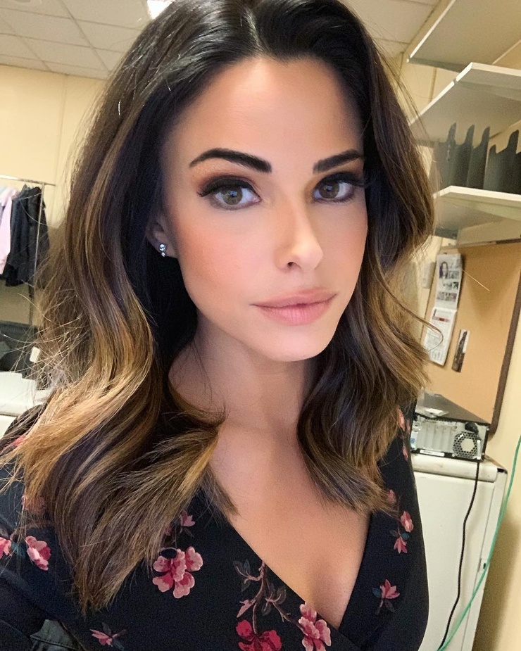 Picture of Jennifer Lahmers