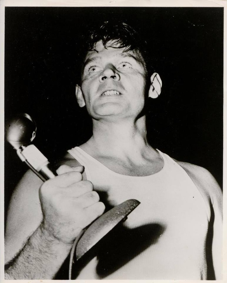 Picture of Leo Gordon