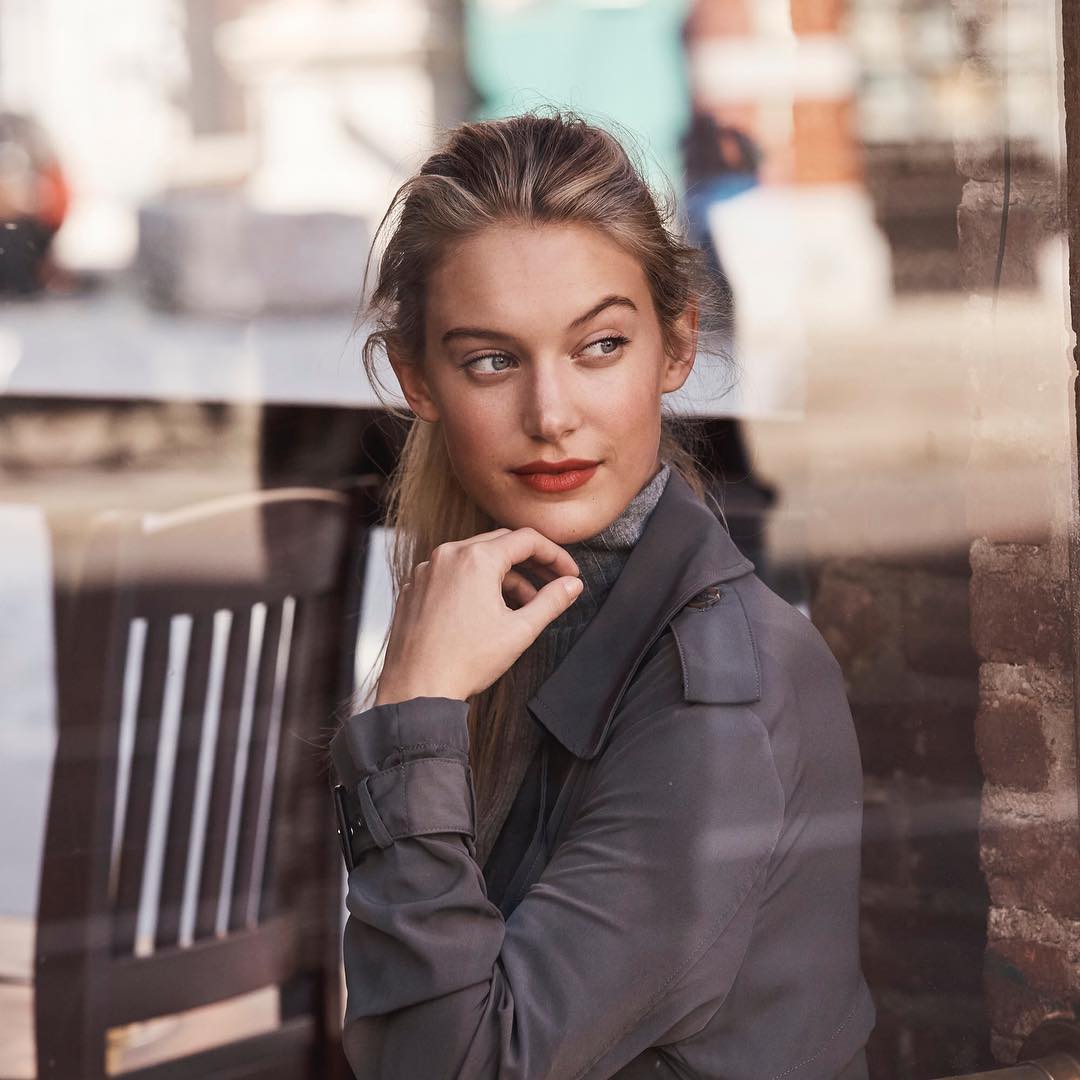 Picture of Caroline Lowe