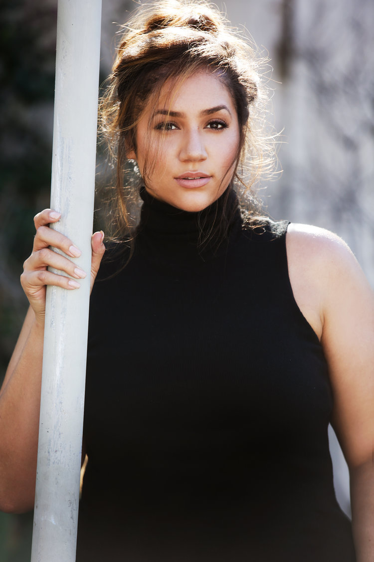 Picture of Erica Lauren (Plus Size Model)