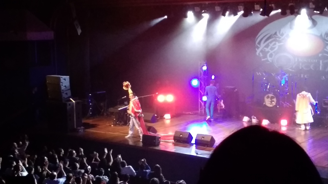 Dr Queen (tributo a Queen)