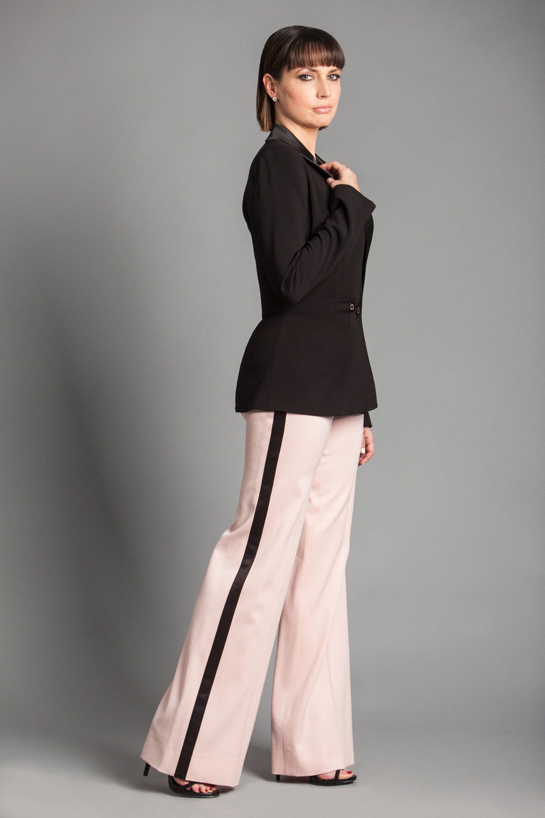 Image of Julie Ann Emery