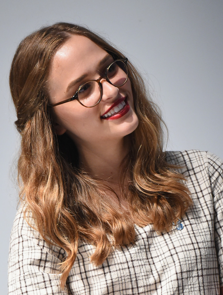 Picture of Zoe Graham