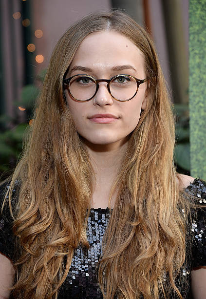 Zoe Graham image