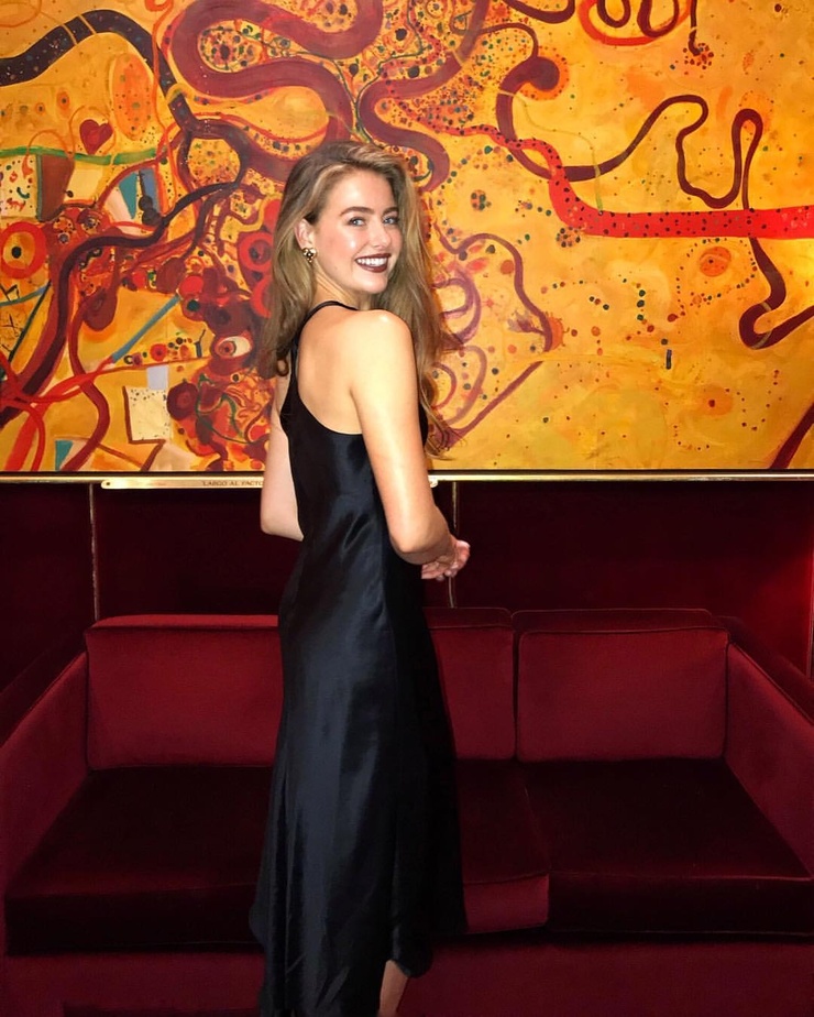 Picture of April Rose Pengilly