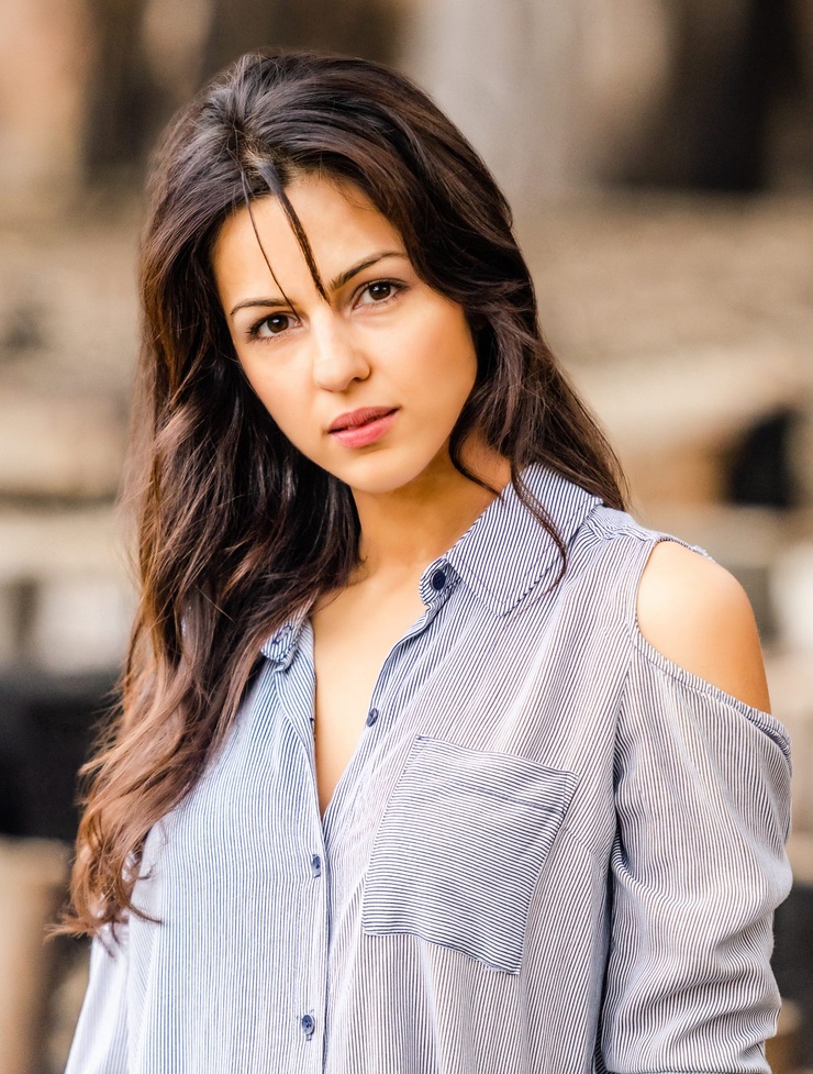 Picture of Annet Mahendru
