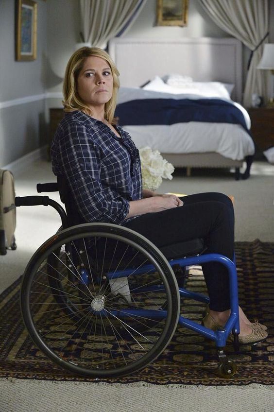 Mary McCormack image