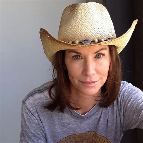 Caroline Williams image