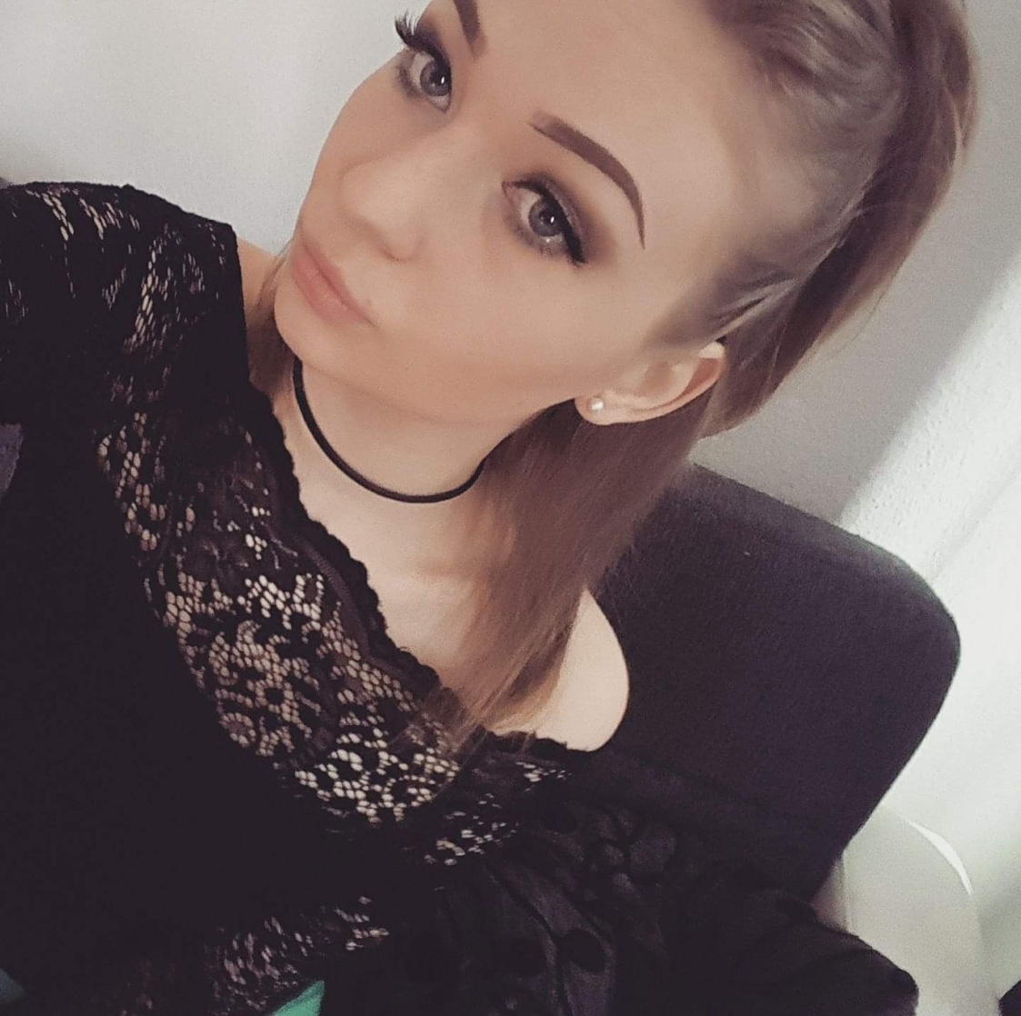 Listal - List the stuff you love! Movies, TV, music, games and books