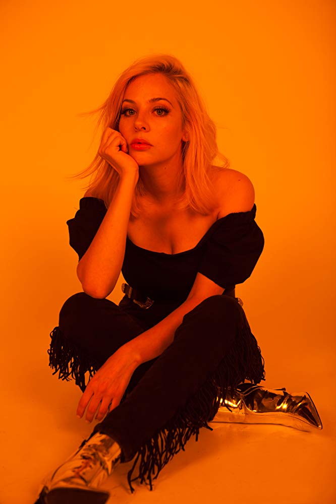 Picture of MacKenzie Porter