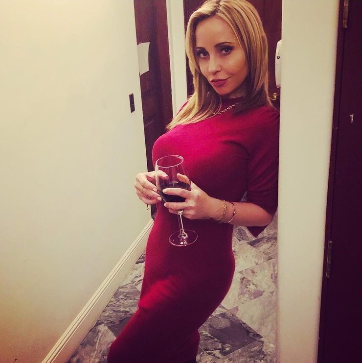 Picture of Tara Strong
