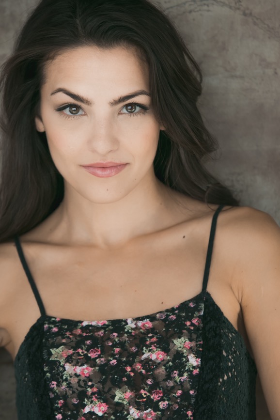 Picture of Kayla Compton