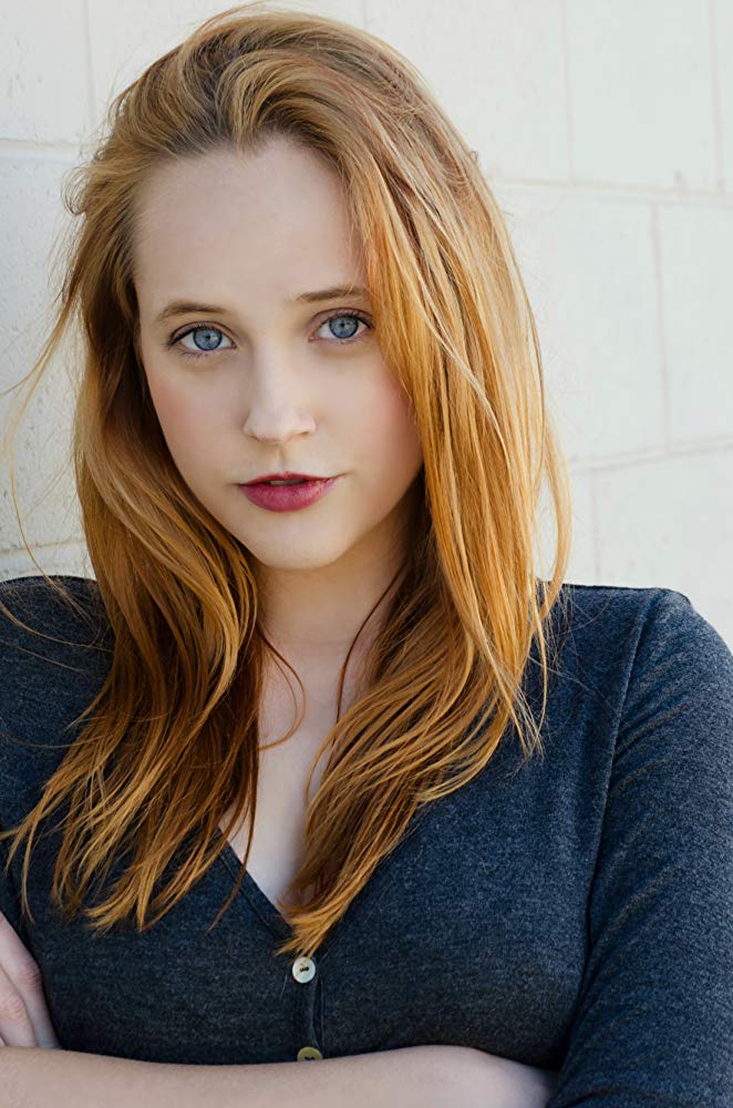 Picture of Nicole Elliott