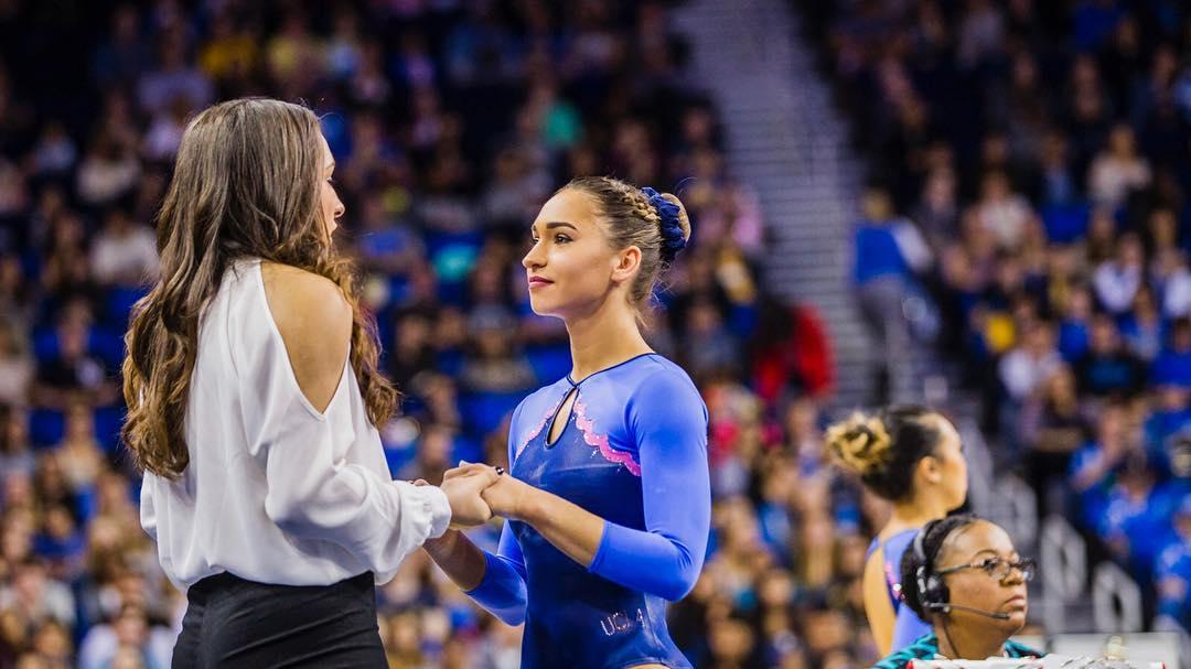 Jordyn Wieber, Stella Savvidou