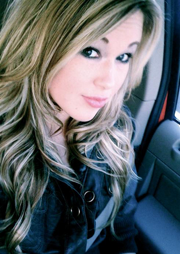 Picture of Ashlee Hewitt