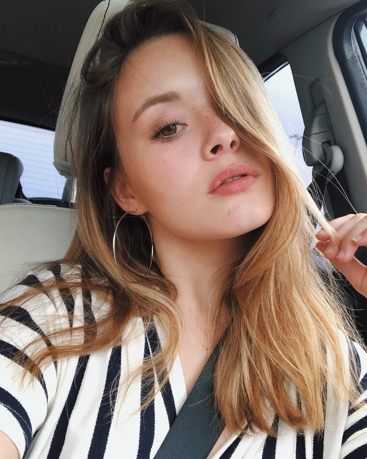 Camille Felton ~ Instagram
