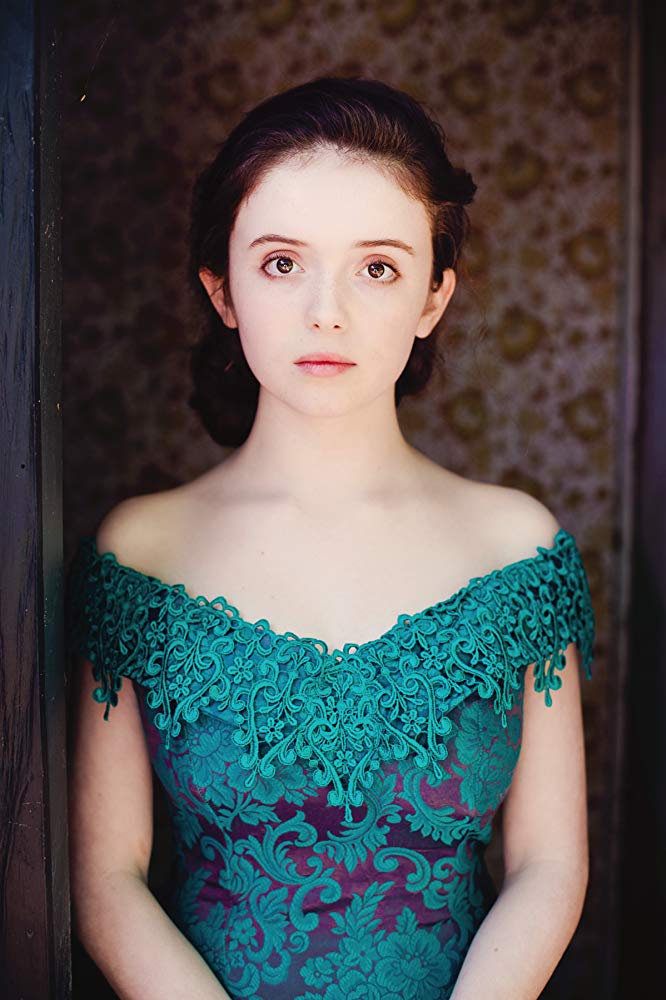 Picture of Lara Robinson