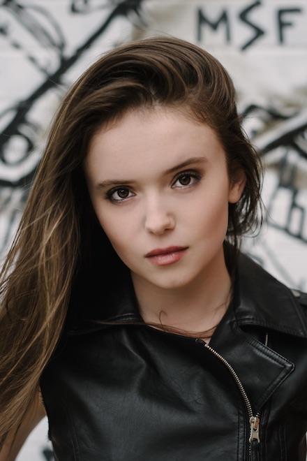 Image of Lara Robinson
