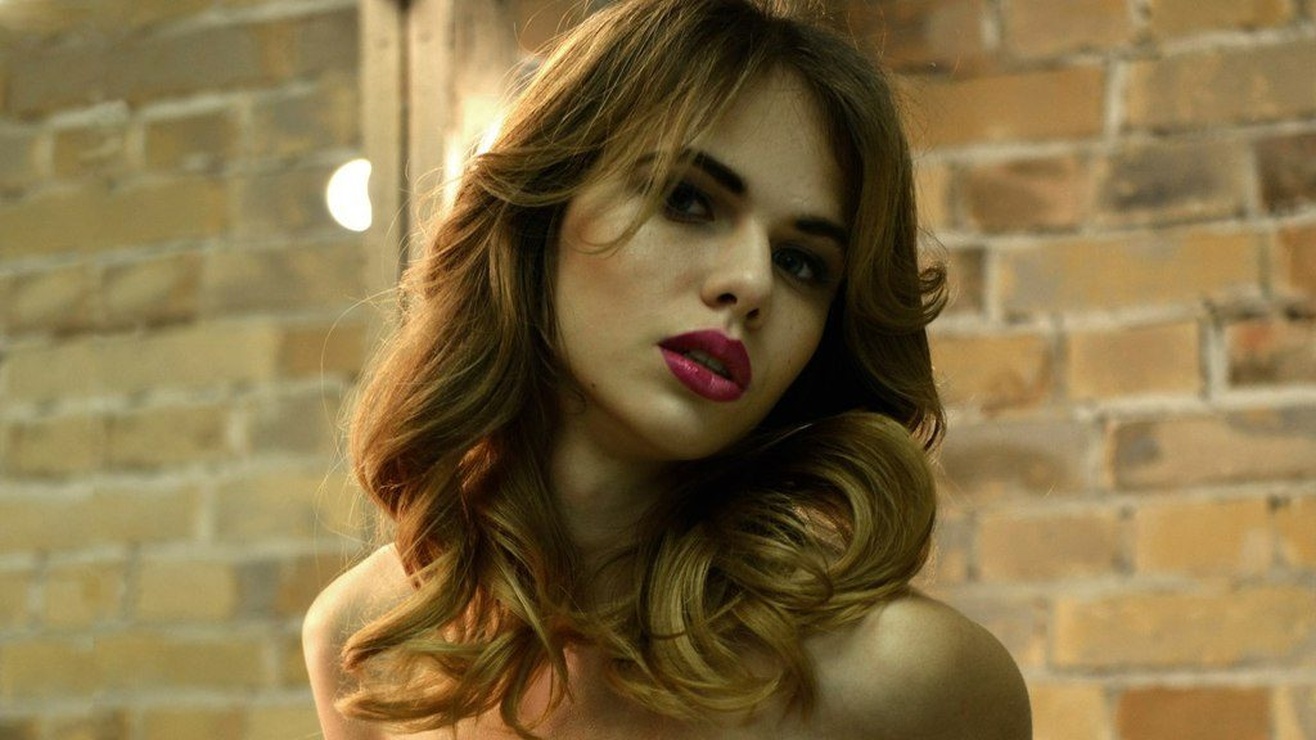 Alexandra Smelova picture