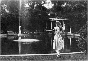 Picture of Viola Savoy