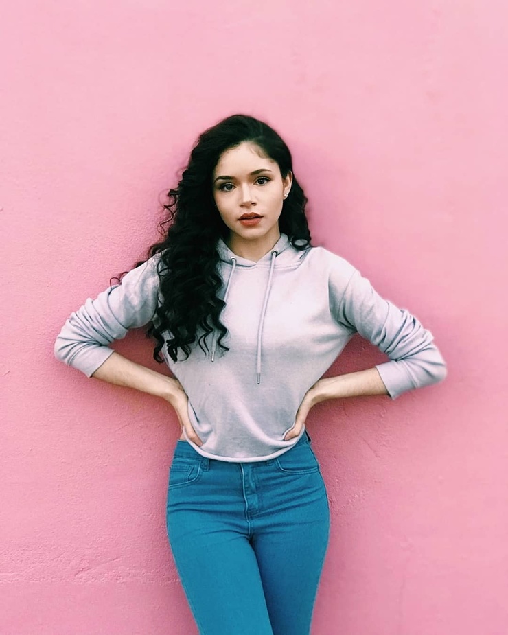 Picture of Kristen Solis