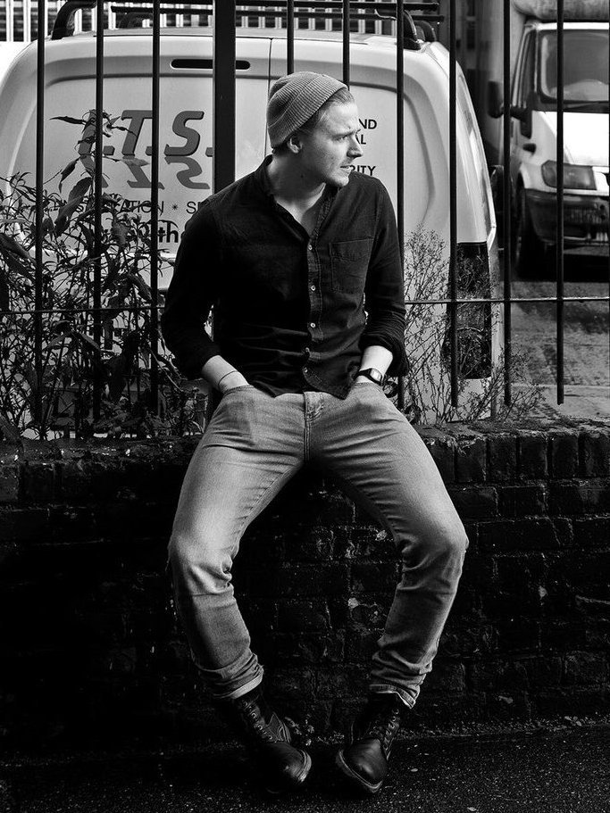 Picture of Jack Lowden