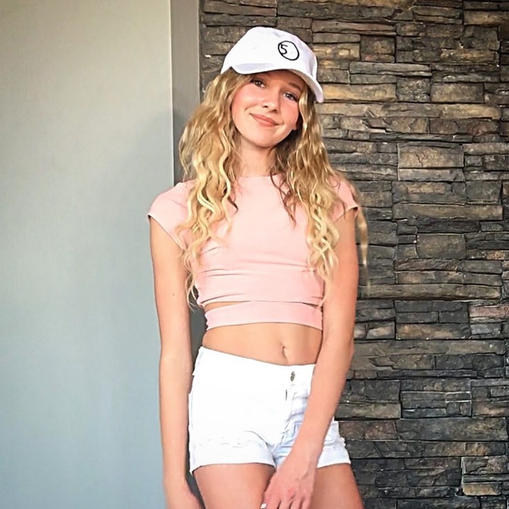 Picture of Saylor Hansen