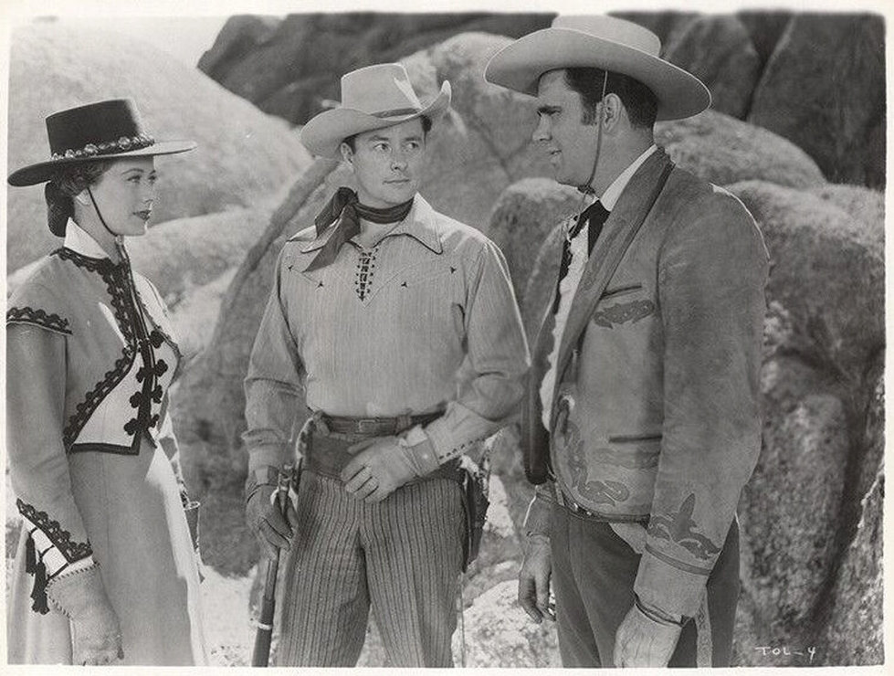 Inez Cooper, Tim Holt, Richard Martin