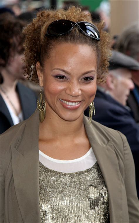 Picture of Angela Griffin