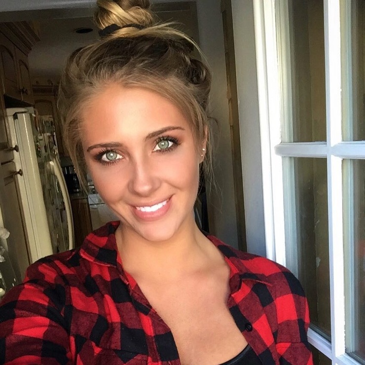 Jenna Compono picture