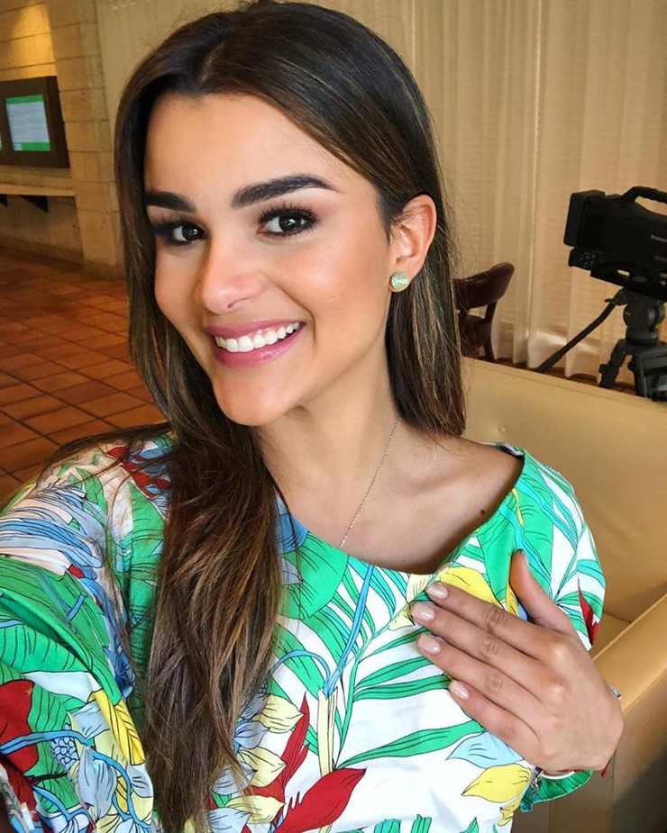 Clarissa Molina image