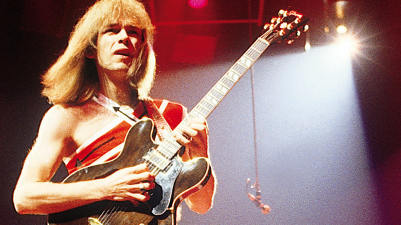 Steve Howe picture
