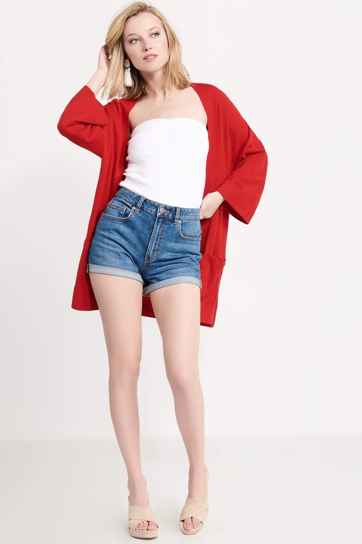 Picture of emily van raay