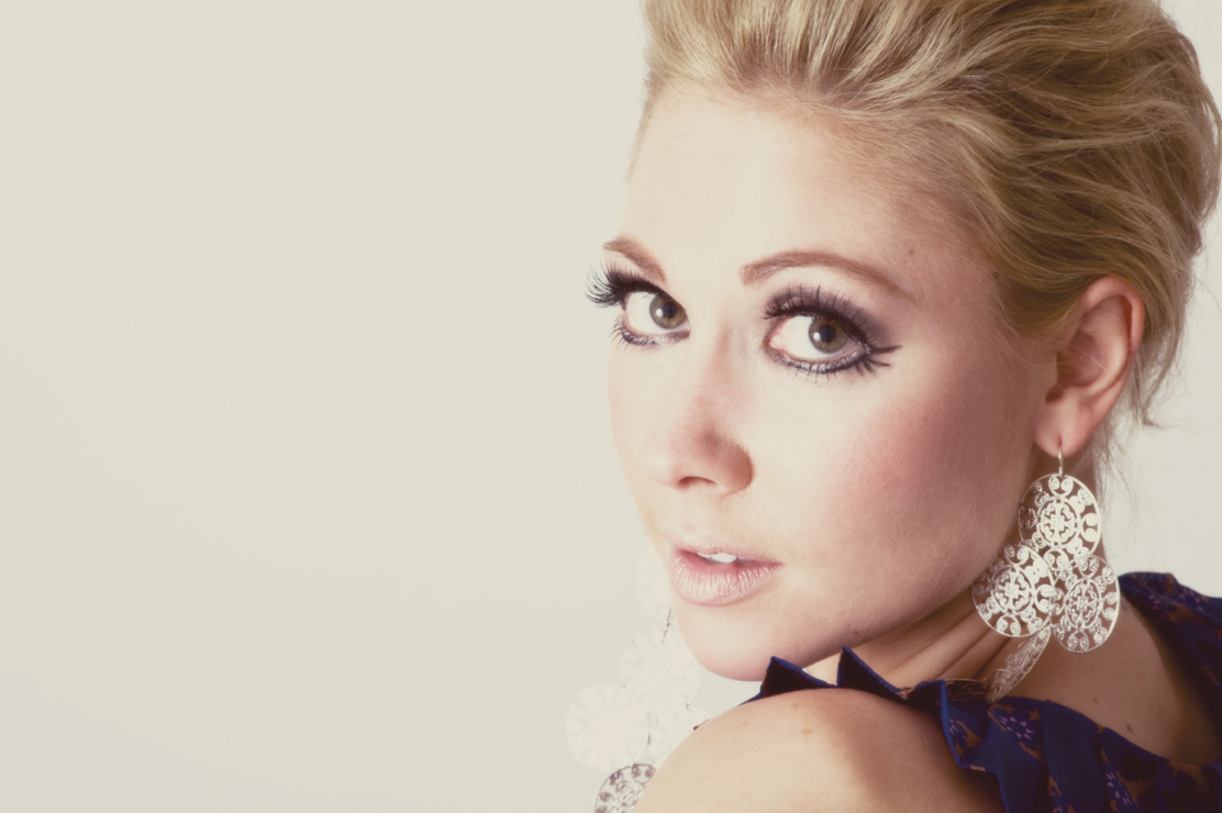 Picture of Desi Lydic