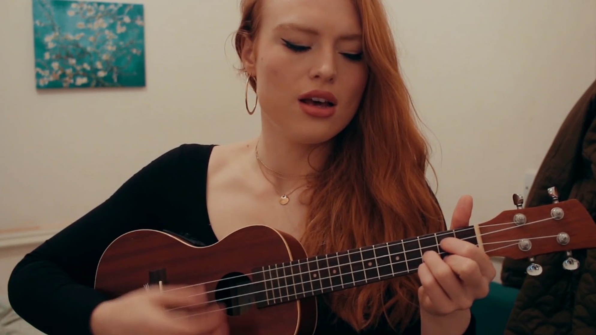 Freya Ridings picture